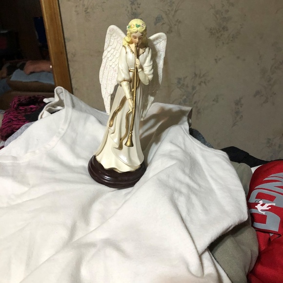 Enesco | Other | Vintage Enesco Angel With A Horn 997 | Poshmark